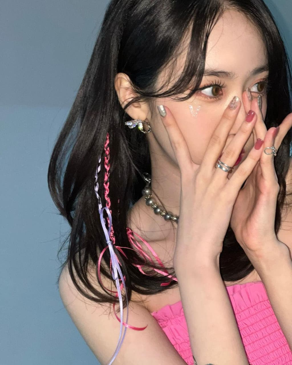 #分享 VIVIZ 2月9號今日正式出道 迷你一輯《Beam Of Prism》 - B278 留言 | Dcard