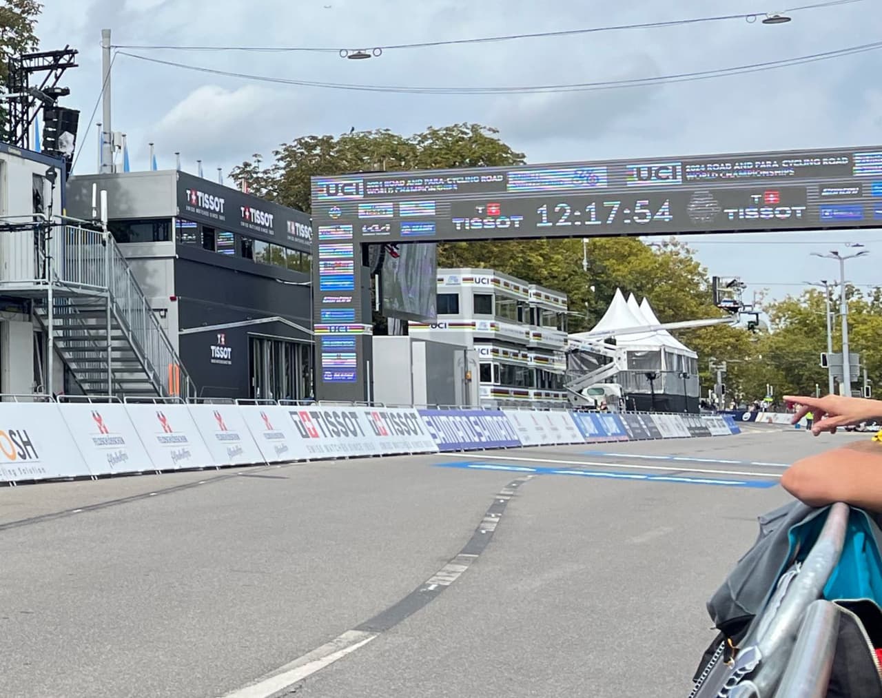 客家千金 (@im1dollar) | Dcard