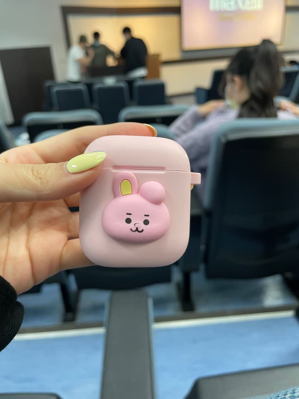 B713 AirPods - 淡江大學板 | Dcard