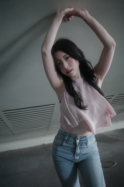 #作品 試著用GR3X 拍拍人像寫真 - 攝影板 | Dcard