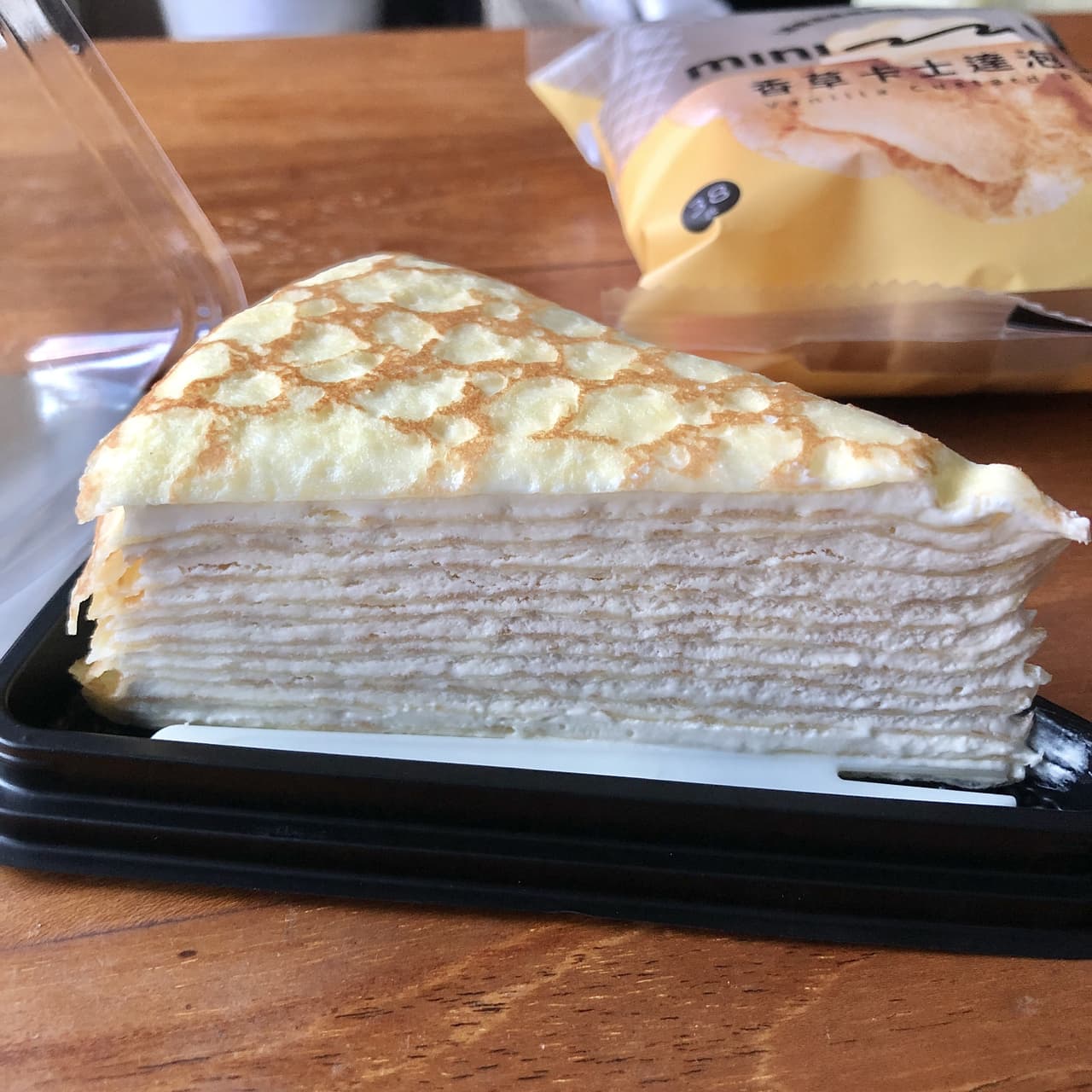 嚐鮮全家千層蛋糕＆香草卡士達泡芙 minimore - 美食板 | Dcard