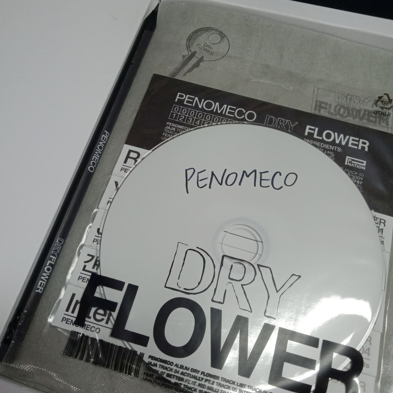 #分享#開箱#韓國饒舌專輯 - 黑泡小仙女 (@hip.hop_gr) | Dcard