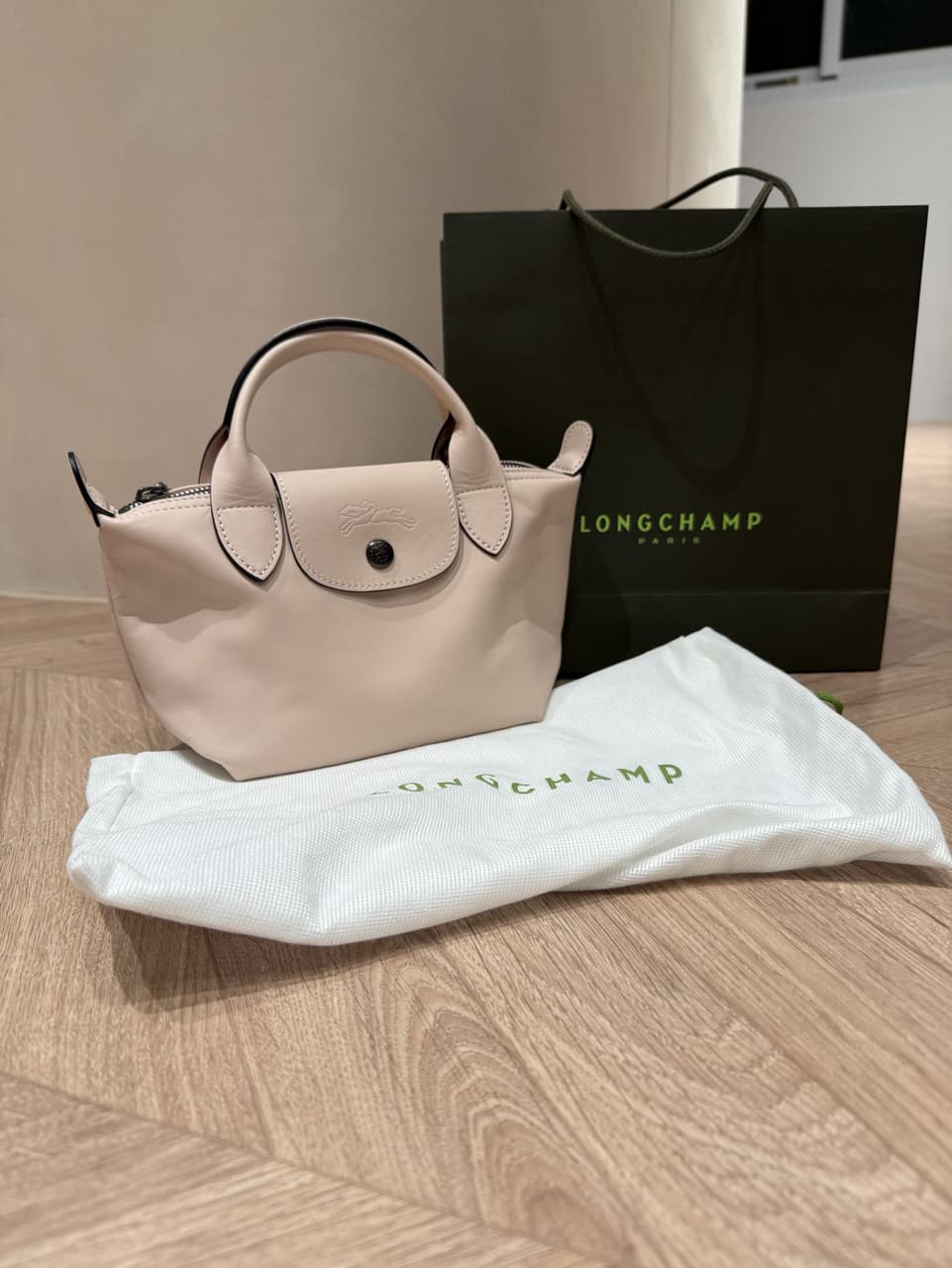 #開箱 Longchamp LE PLIAGE XTRA 手提包 XS (Nude) - 精品板 | Dcard