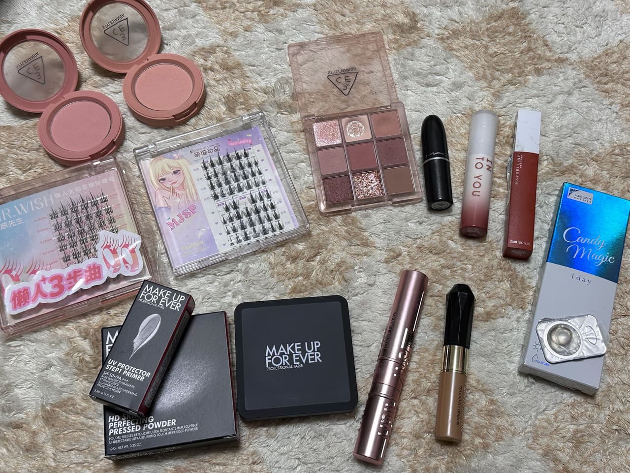 #我要賣 出 二手彩妝 3ce眼影盤假睫毛、蜜粉餅、隱眼、mac、intoyou - 二手交易板 | Dcard