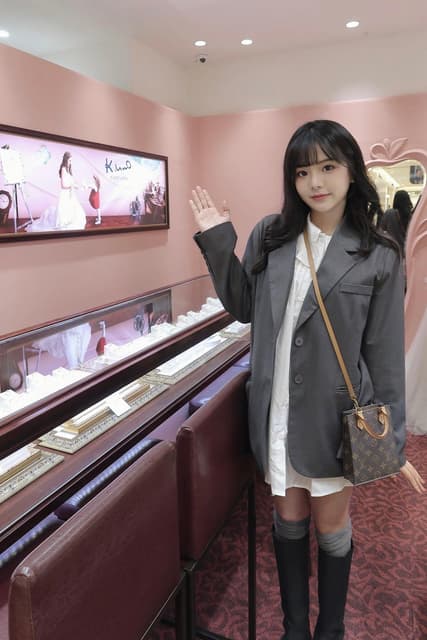 手指上的童話 K.UNO婚戒初體驗💍🤍 - 結婚板 | Dcard