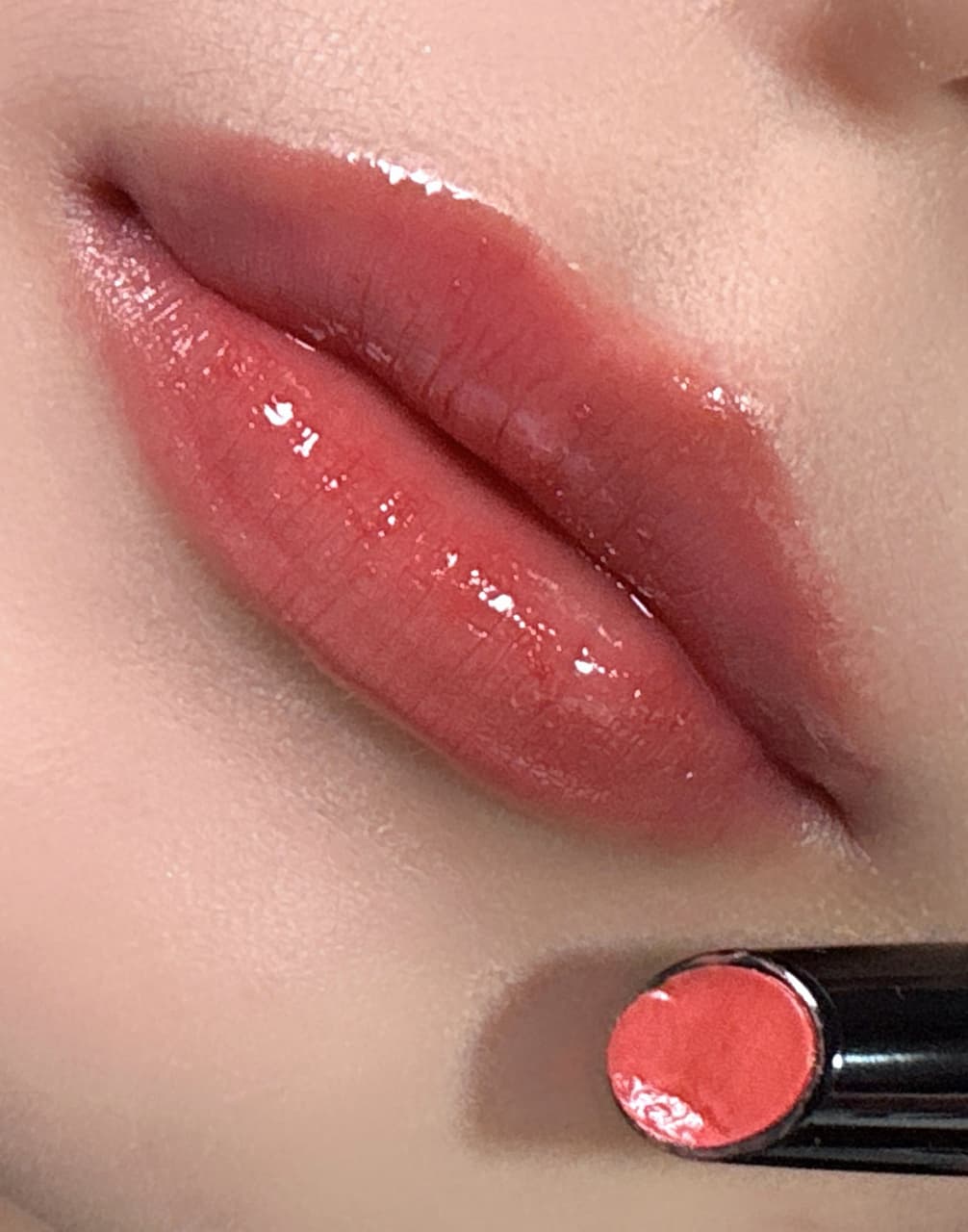 #試色 Kate怪獸唇膏👾水光G01&G02分享🤍 - 美妝板 | Dcard