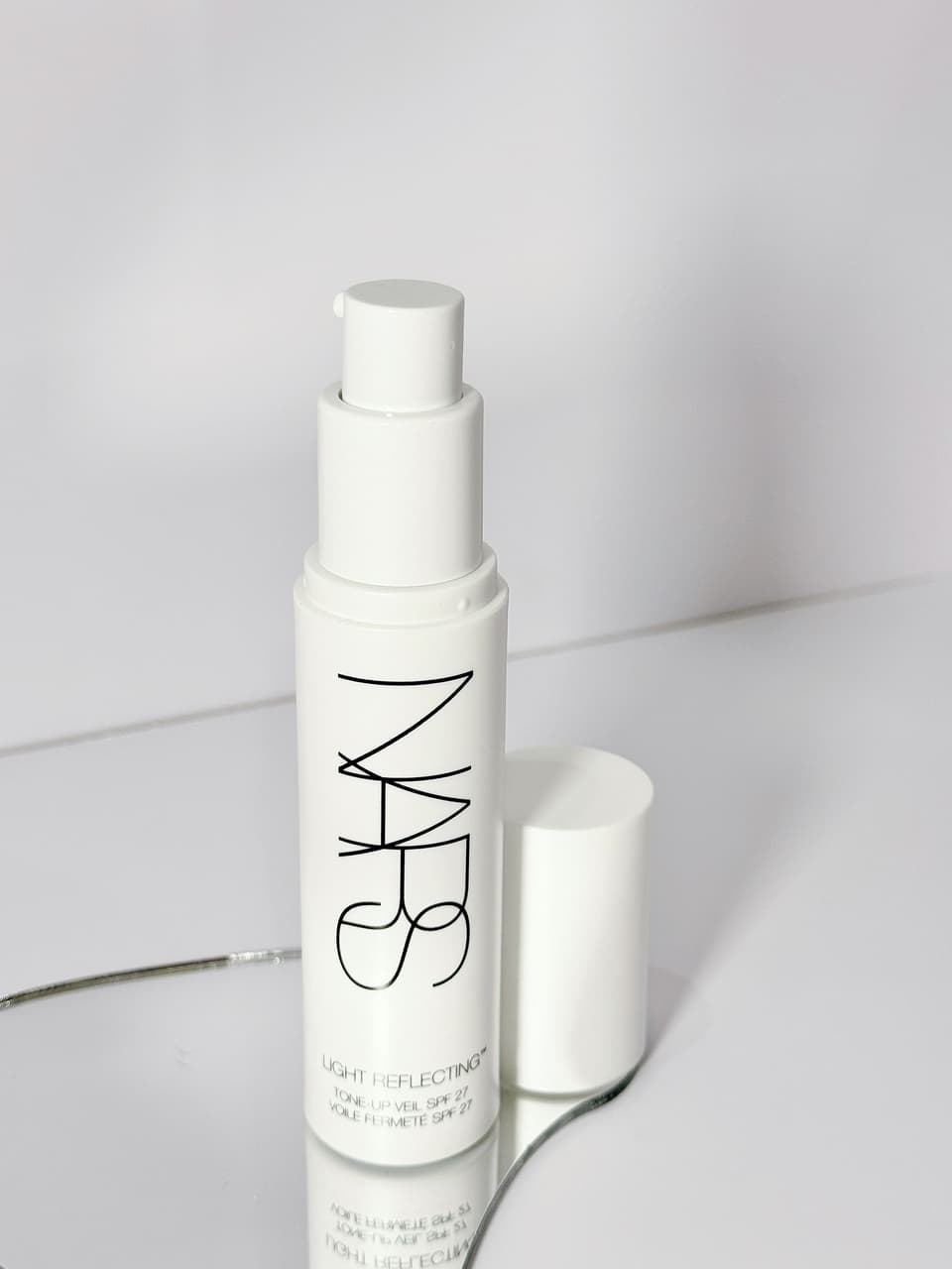 #分享 除了水光肌還不夠！我要打造膠原蛋白水光妝feat. NARS - 美妝板 | Dcard