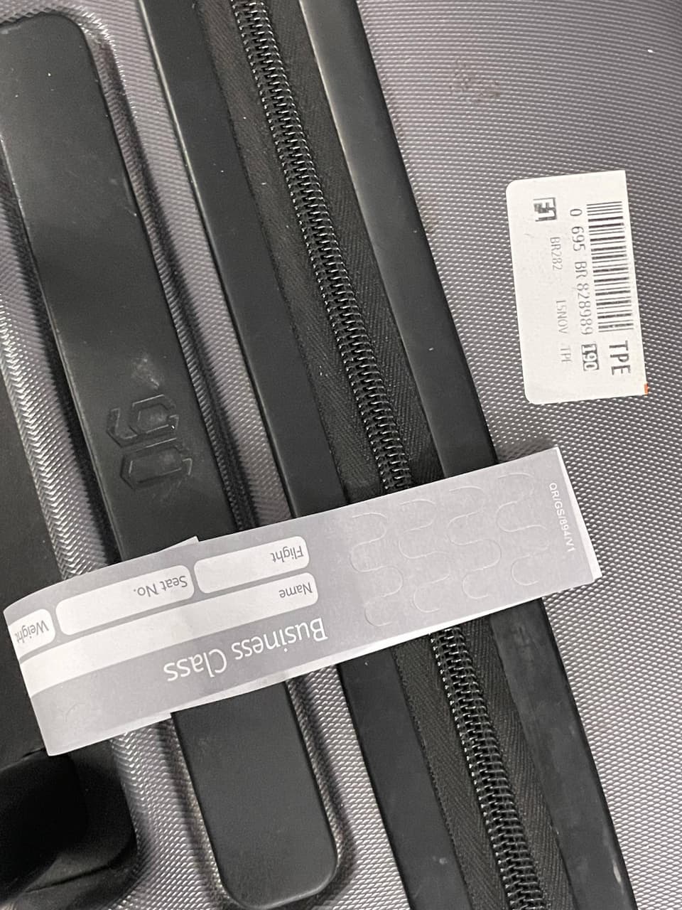 #飛行紀錄 卡達航空商務艙Qsuite QR701 DOH-JFK Part.1 - 航空板 | Dcard