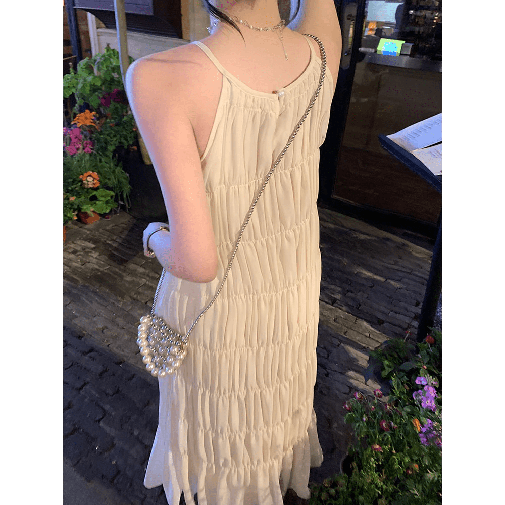 【2026韓系洋裝推薦】PTT網友激推8款平價仙女裙，顯瘦顯高還能遮肉肉 👗 - 就是不想起床鴨😶‍🌫️ (@doris616) | Dcard