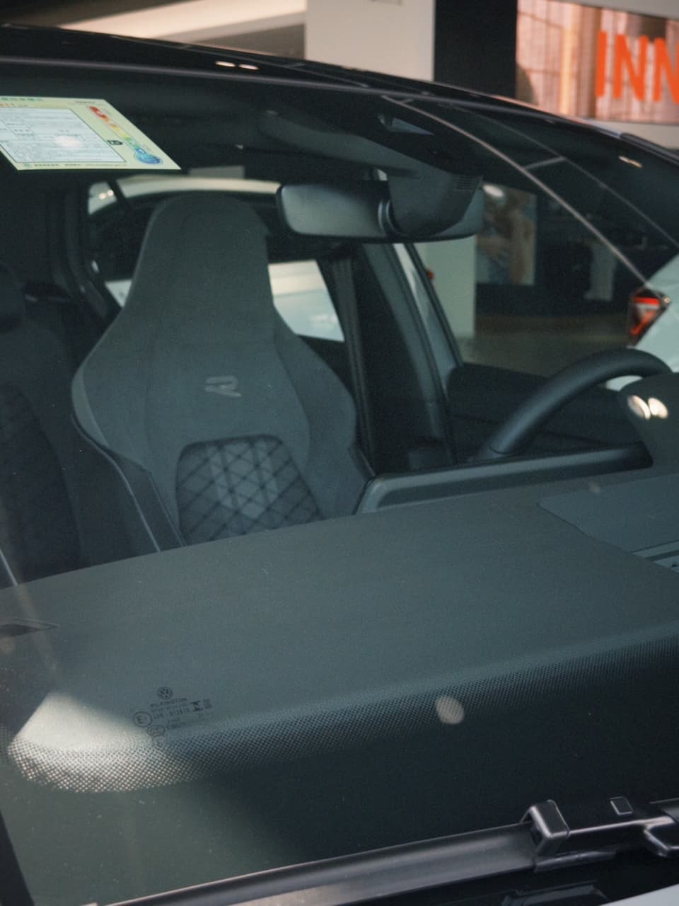 看了那麼多代終於真的開到Golf啦! - 汽車板 | Dcard