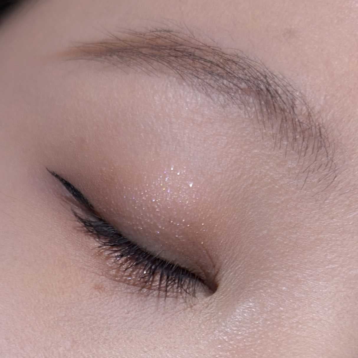 眼影盤點：PERIPERA 八色眼影 13 Fall In Acorn #秋冬 #巧克力粉棕 #淡顏 - 文青鳥 (@ysh_) | Dcard