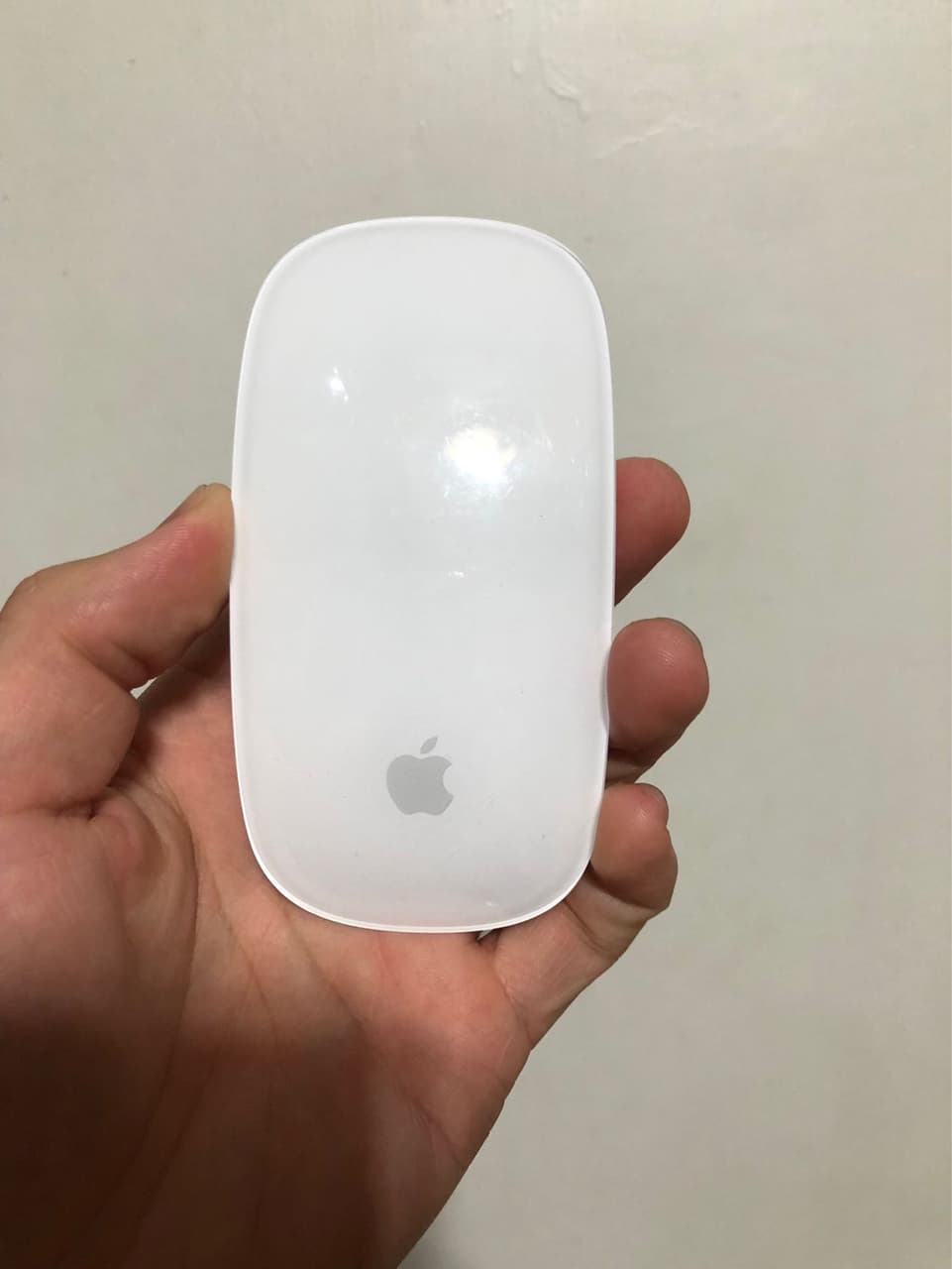 #出清 Magic Mouse 白色 - 逢甲大學二手物交流板 | Dcard