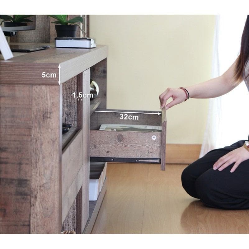 2025 RICHOME 電視櫃精選懶人包｜Dcard、PTT 網友分享的 5 款高質感款式 - 好吃章魚燒 (@chenmoney3333) | Dcard