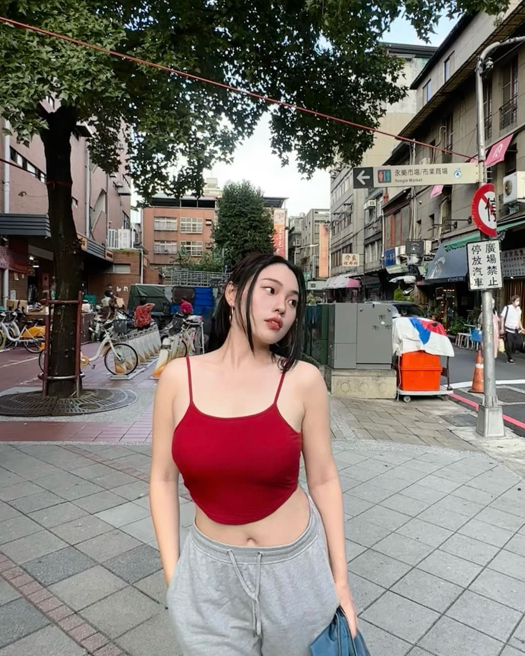 OOTD 來跟大家聊聊天🫶🏻 - Ann安 (@landershuk) | Dcard