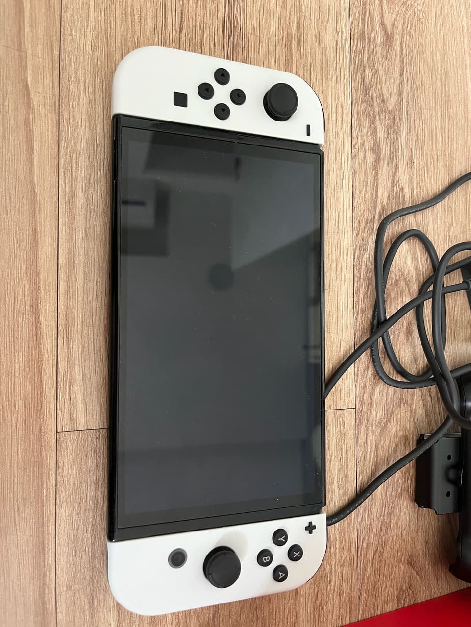 #我要賣 （已出售 ） 我要賣 switch oled +遊戲 - 二手交易板 | Dcard