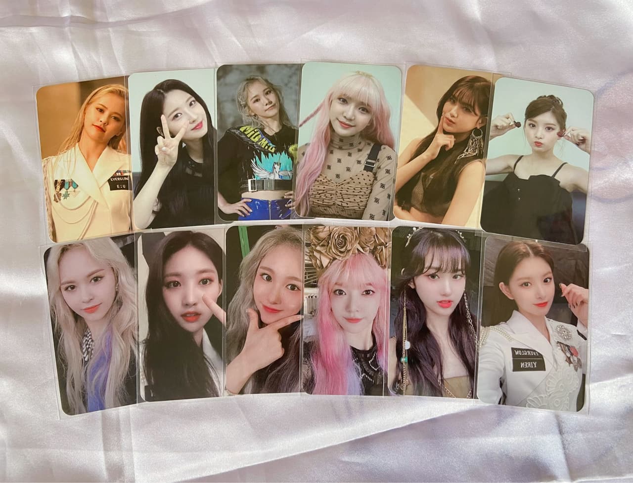 #分享 EVERGLOW歷屆專輯開箱 (上) - 追星板 | Dcard