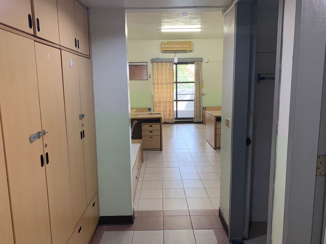 中正大學宿舍開箱 中正大學板 Dcard