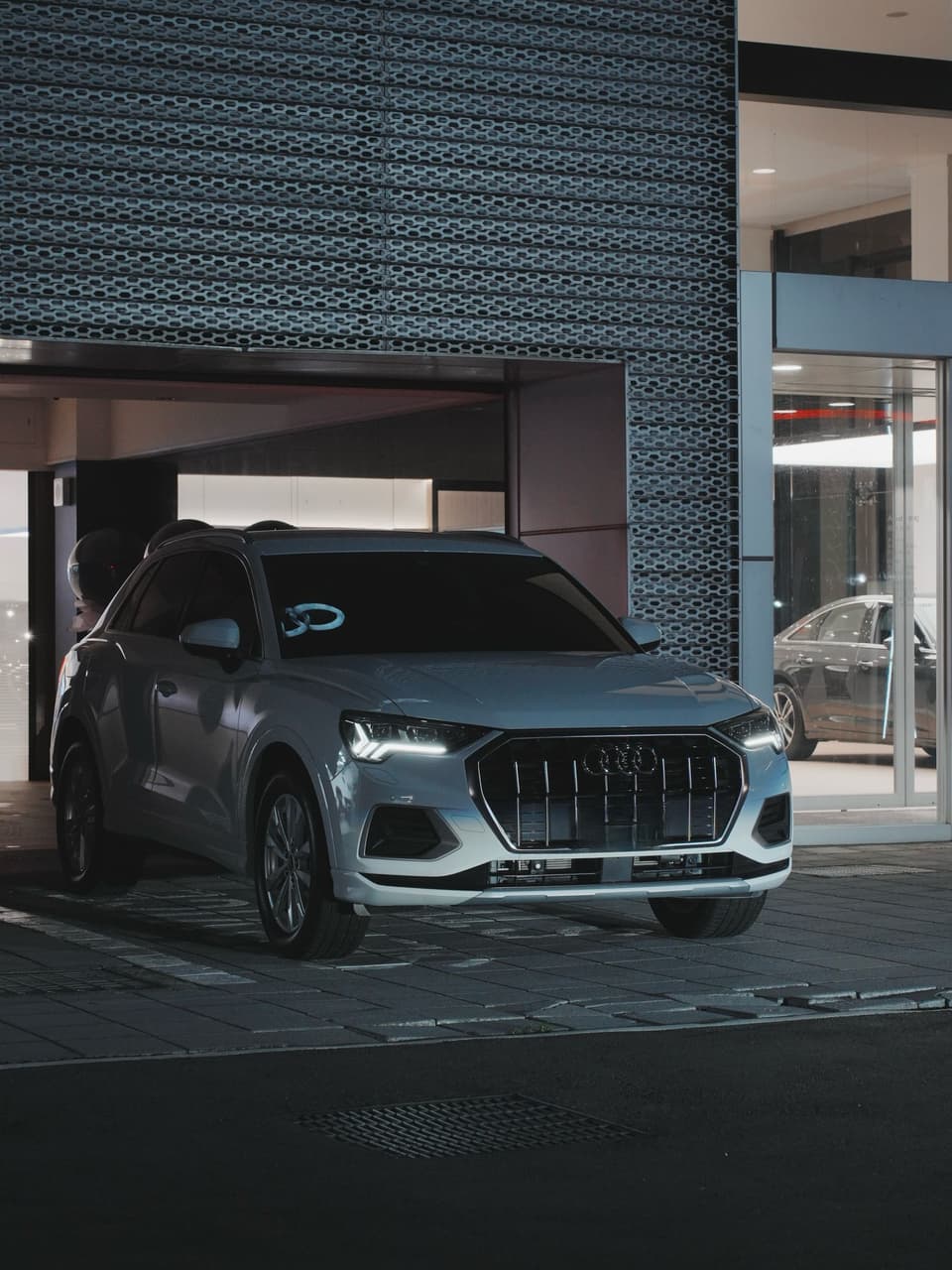 Audi Q3 35 TFSI advanced｜金屬冰川白 Glacier White 2Y｜交車照片分享 - 汽車板 | Dcard