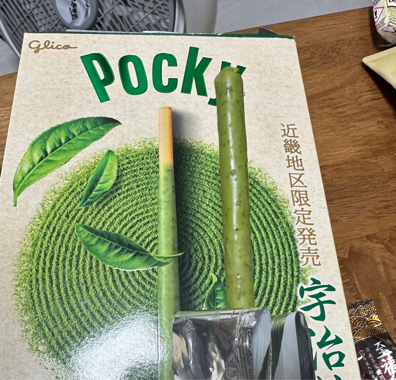 日本買回來的巨大pocky - 美食板 | Dcard