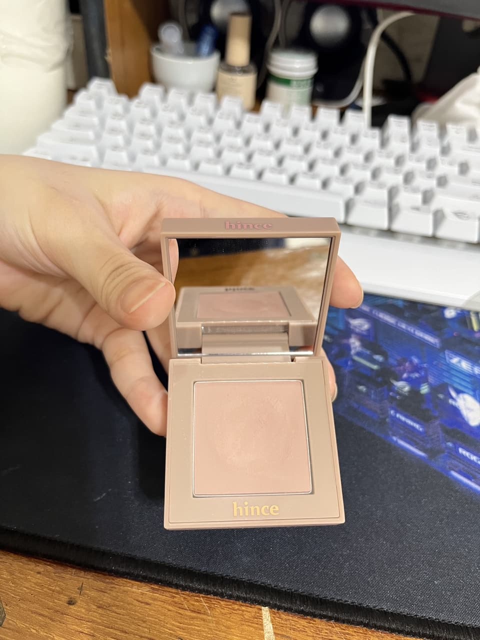 #我要賣 全售出～倩碧腮紅 #15限定款、#19限定款、hince眼影V002、3CE腮紅 #PURE CAKE - 二手交易板 | Dcard