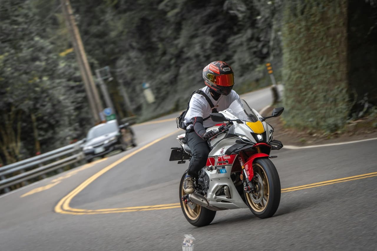 #紅牌 YZF-R7與X-15使用心得 - 重機板 | Dcard