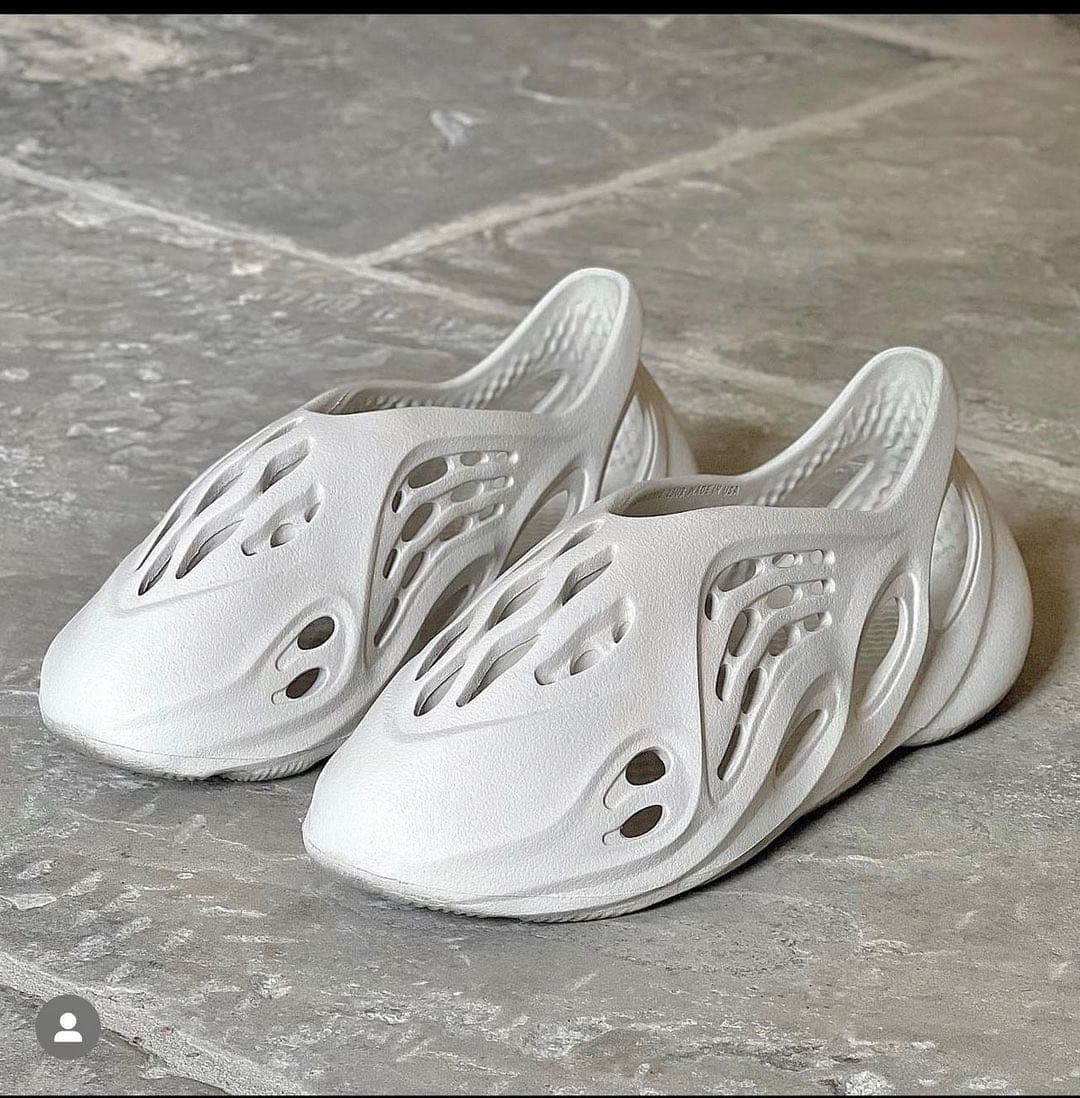 #分享 Foam runner穿搭 - 球鞋板 | Dcard