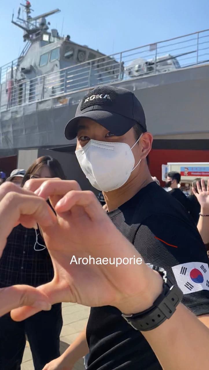 #分享 ASTRO MJ翻唱Hype boy軍樂隊版本 - 追星板 | Dcard