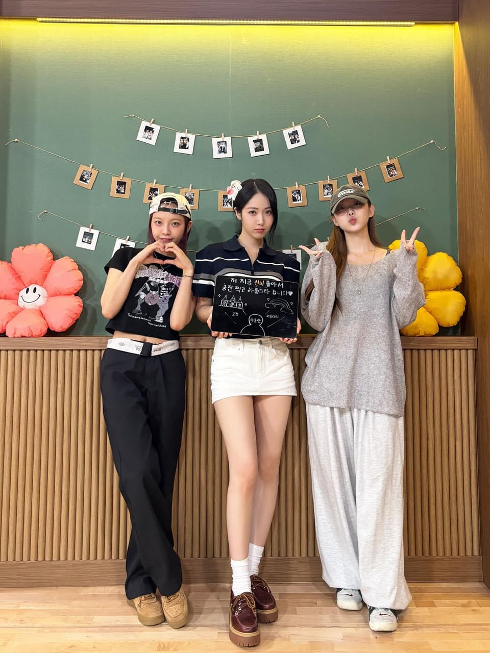 250619 SinB - YouTube Live [Idol Korean] Let's Learn Korean/ 250627 EBS ...