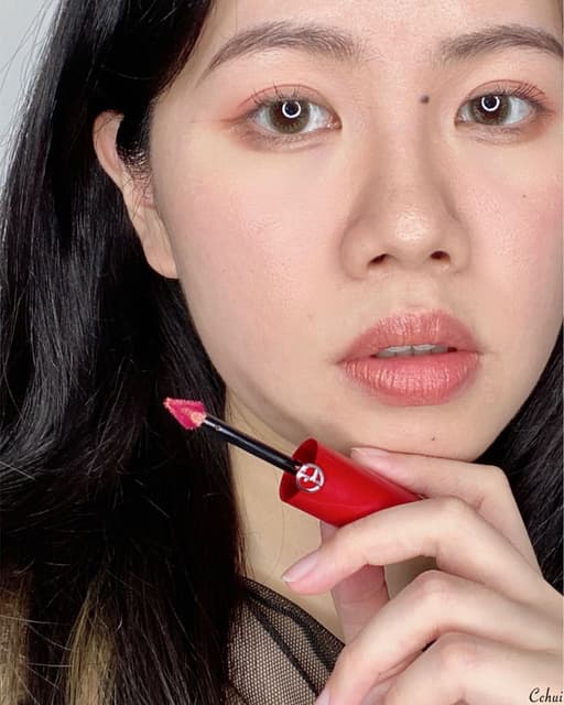 GA水唇釉，有一點點滅火欸~ 先看完再決定要不要買! - 美妝板 | Dcard