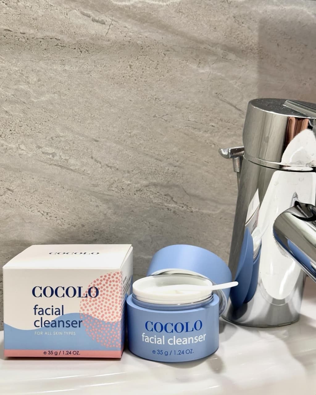 養膚要從潔顏就重視 ️敏弱肌也適用的高cp值 MIT品牌🌸 ft.COCOLO #童顏肌淨潔顏霜 #童顏滴肌菁 #活氧胜肽水凝超膜 #天使活氧奇肌霜 - 嚕🌸 (@ruru0221) | Dcard