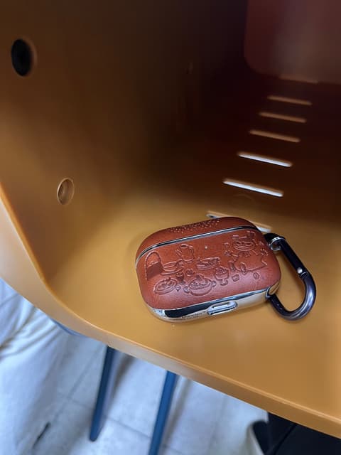 誰的耳機不見了! 致理科技大學板 Dcard