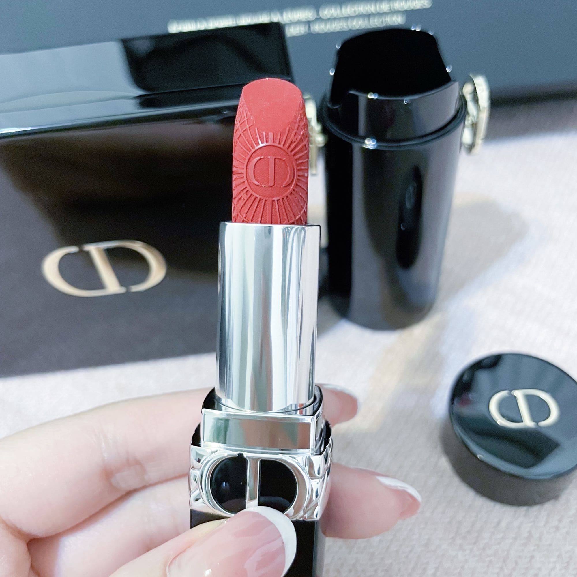 #分享 Dior藍星唇膏黑曜珠寶盒簡易開箱+實背 - 美妝板 | Dcard