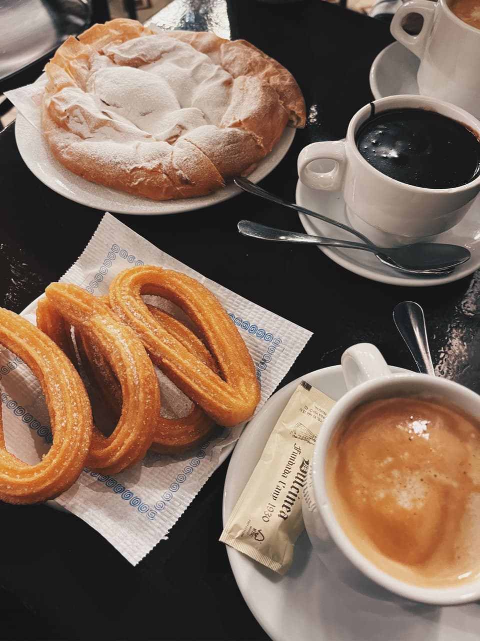 巴塞隆那好吃吉拿棒！ - 美食板 | Dcard