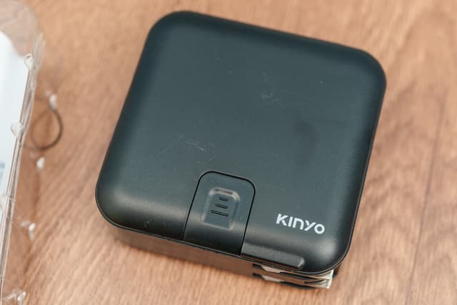KINYO｜七合一行動電源 - 3C板 | Dcard