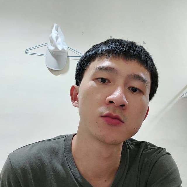 直男 V.S.性轉 長相評分PK調查 - 長相請益板 | Dcard