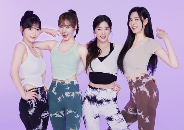 #分享 GODBODY代言照出來啦🎉😻 - Apink板 | Dcard