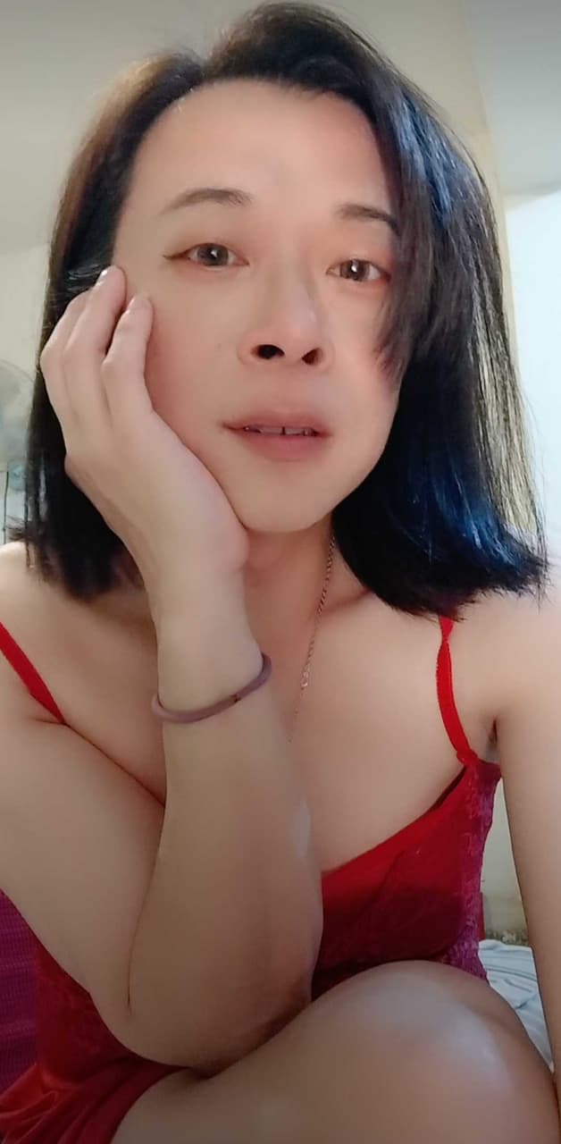 阿姨來個OL造型 - 偽娘板 | Dcard