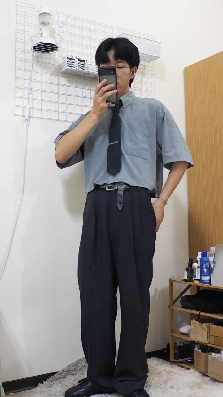 #分享 開學灰嚕嚕 #夏末襯衫OOTD - 穿搭板 | Dcard