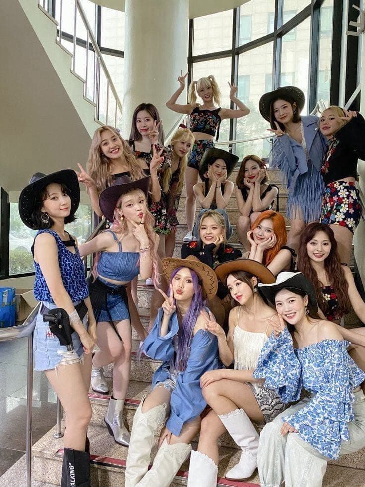 #閒聊 你的KPOP2023重大回顧是什麼 - 追星板 | Dcard