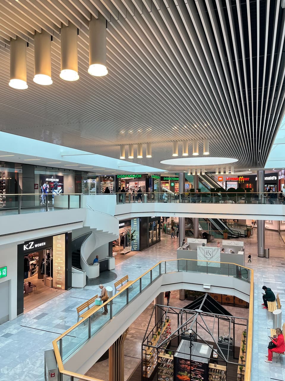 客家千金 (@im1dollar) | Dcard