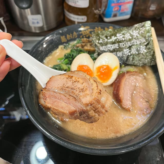 超厚叉燒！傳說中的排隊拉麵店🍜 (文末附菜單) - 美食板 | Dcard