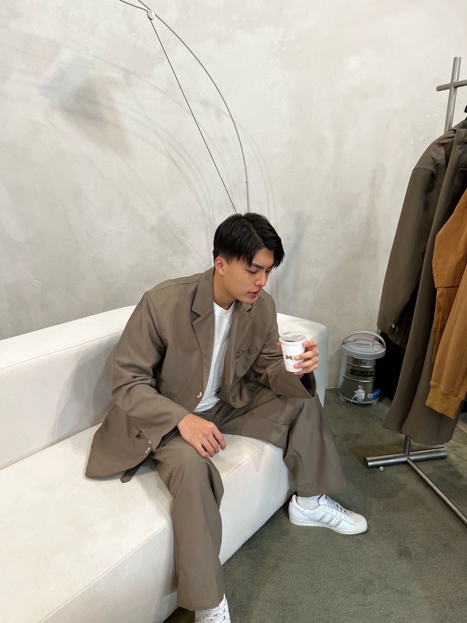 #分享 台北男子的 mouggan unisex 五套穿搭👔 - 穿搭板 | Dcard