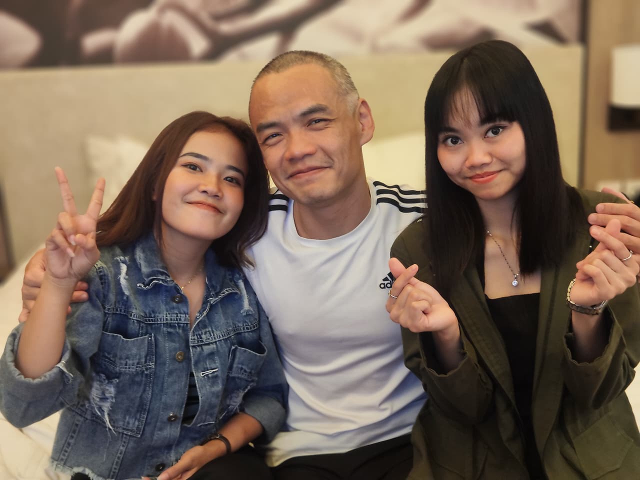 4p淫亂派對 - 西斯板 | Dcard