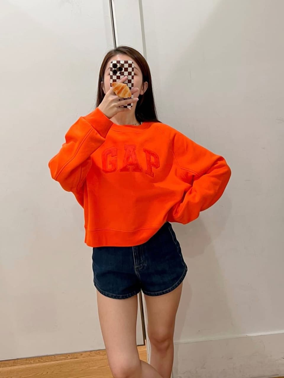 #選手 聖誕節趴體治裝選障～GAP試衣間合集 - 穿搭板 | Dcard