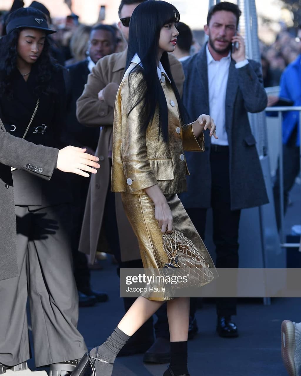 BLACKPINK LISA x Prada show - 追星板 | Dcard