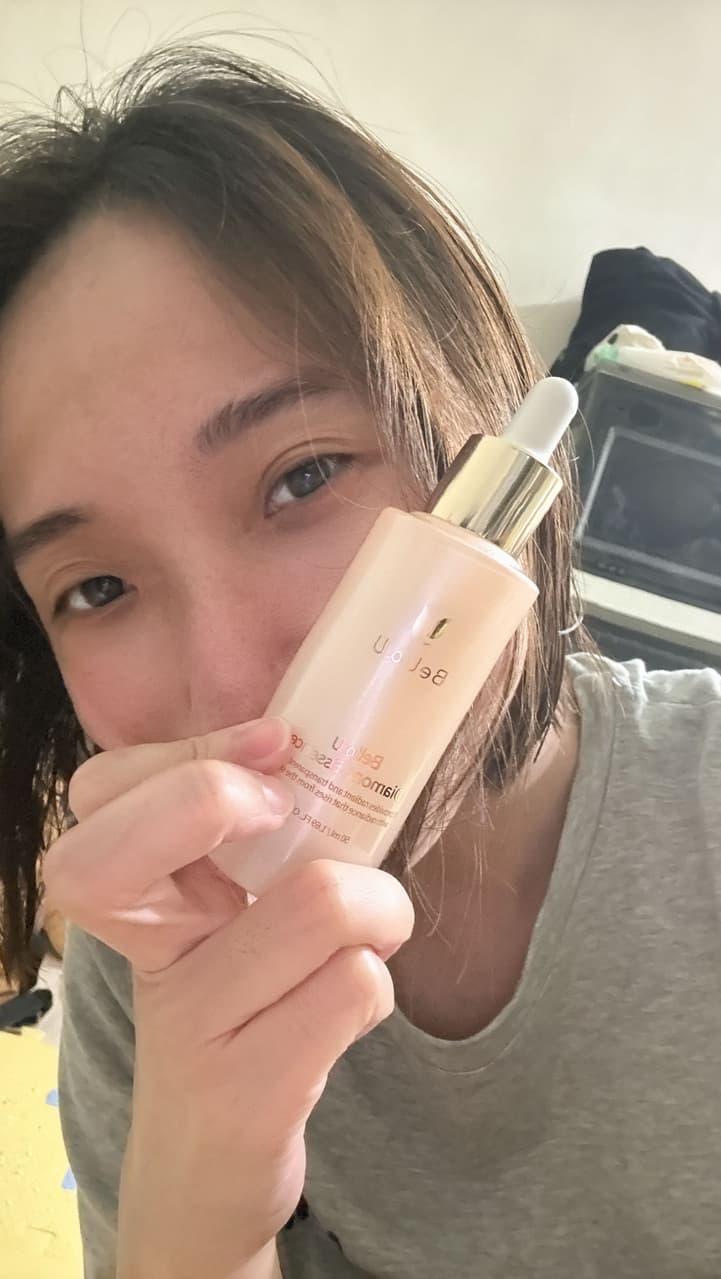 #分享 媲美專櫃的保濕精華！Bello. U鑽石精華乾肌必備 - 美妝板 | Dcard