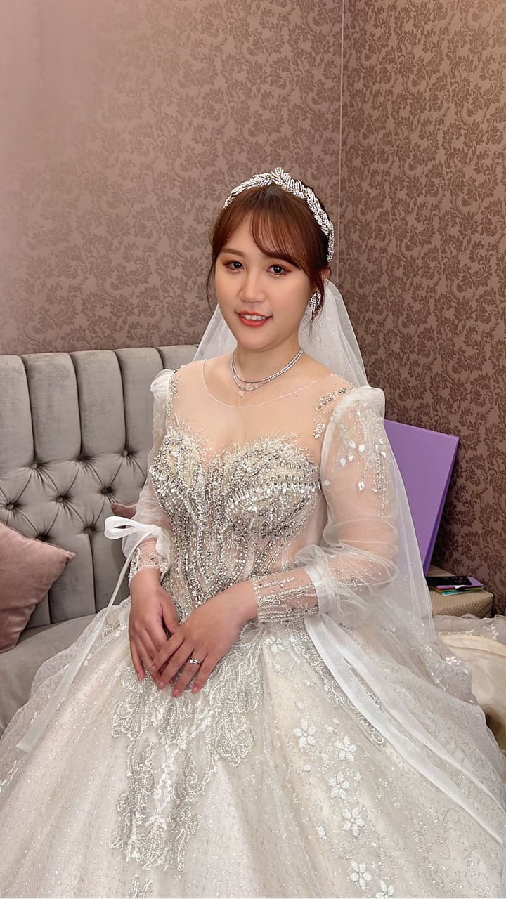 #新秘 推薦我的命定新秘老師Penny Ho ️（文長圖多 - 結婚板 | Dcard