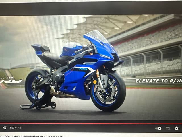 #紅牌 R9正式發表/R3改款 - 重機板 | Dcard