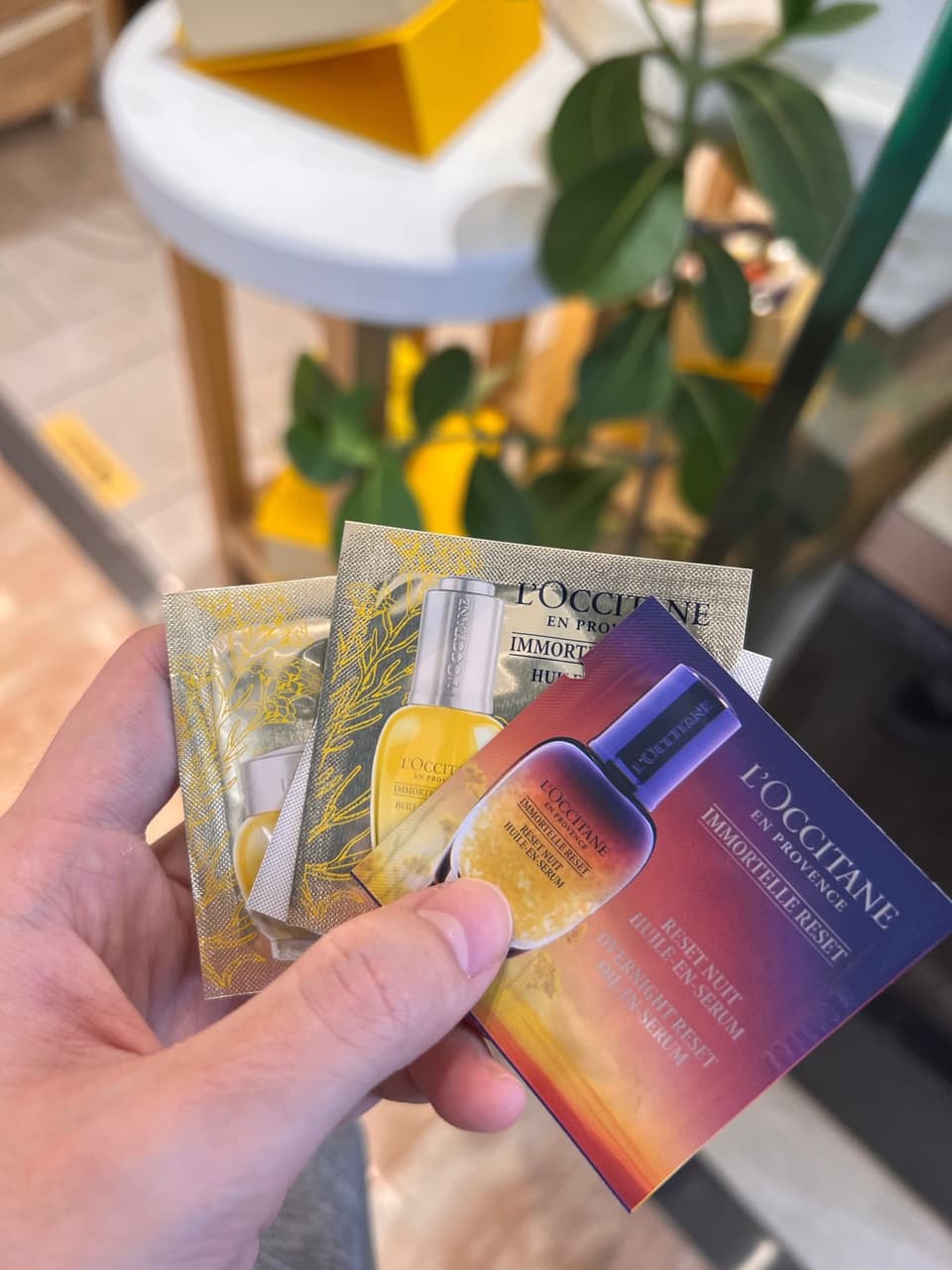 分享 歐舒丹蠟菊賦活極萃油 兌換成功!可以買😇 美妝板 Dcard