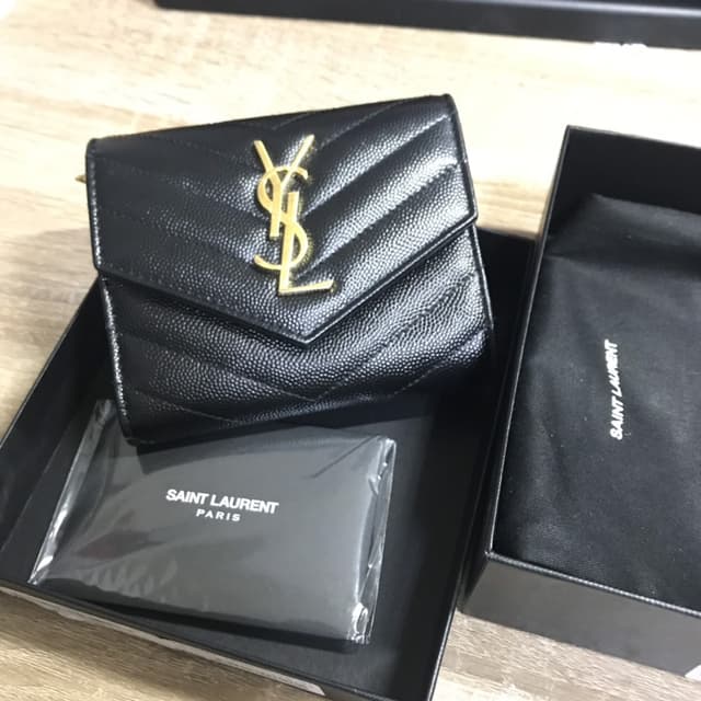 #開箱 YSL 皮夾 - B27 留言 | Dcard